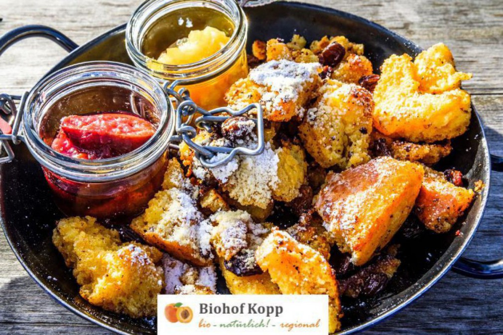 Mohn-Nuss-Schmarrn mit Bio-Birnenmus - So schmeckt NÖ